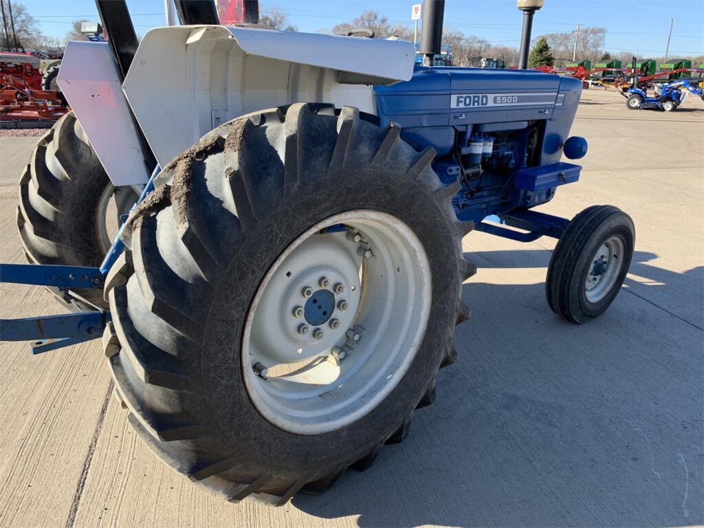 1988 Ford 5900 – Agricultural Machinery